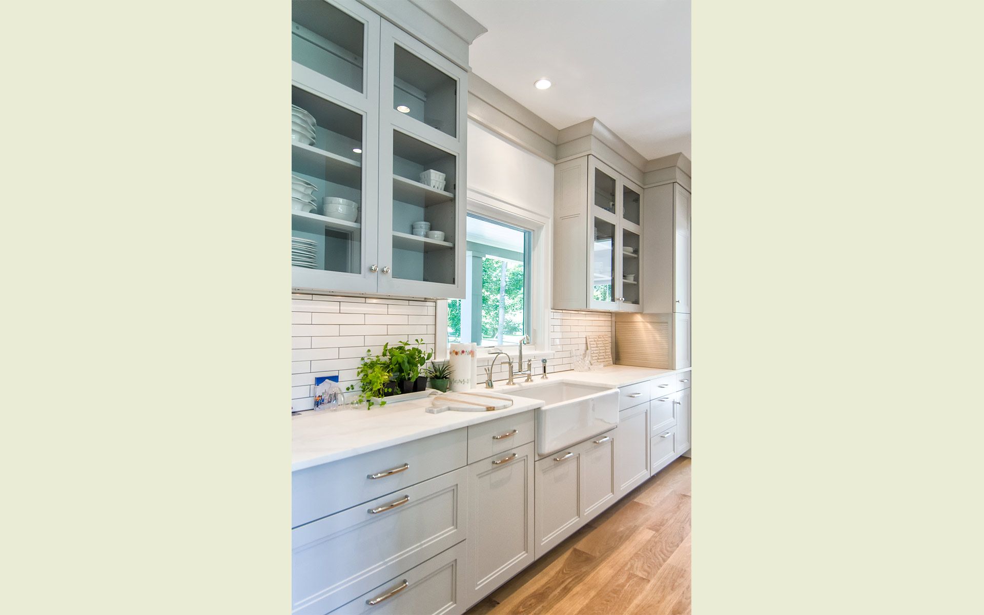 Great Room - DEANE, Inc.